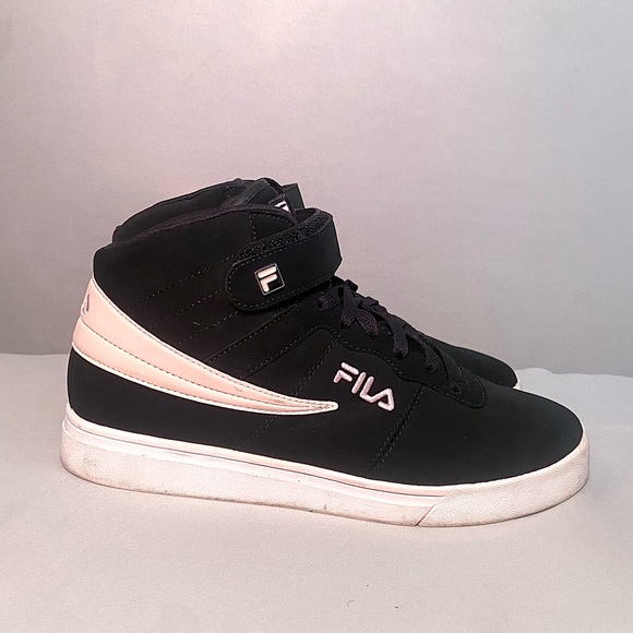 Fila | Shoes | Matte Black And Pink Fila Hightop Sneakers With White ...